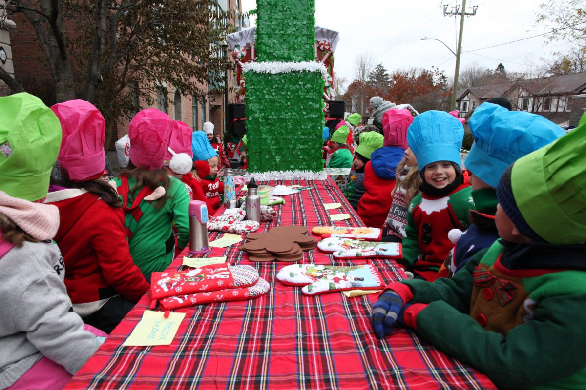 Oakville Gymnastics Club wins BEST COMMUNITY FLOAT! - Oakville Gymnastics